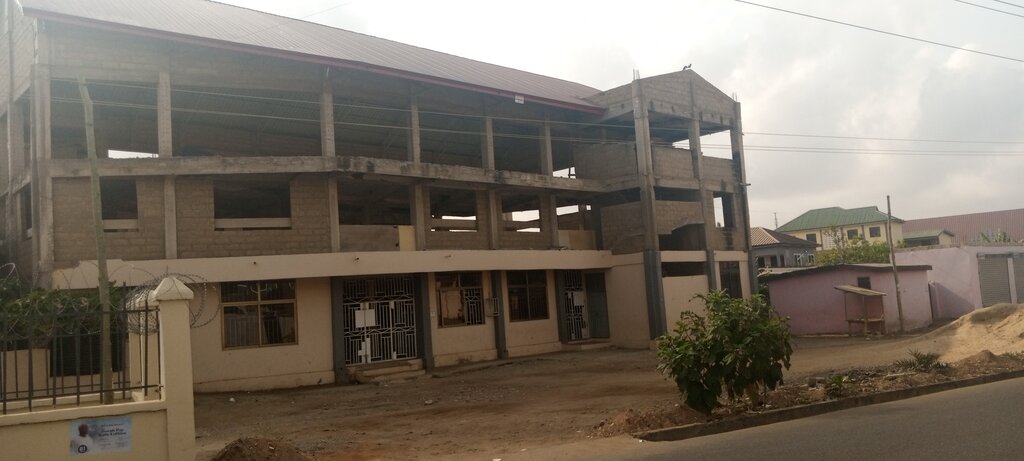 Protestan kilisesi North Abeka Church Of Christ, Akra, foto