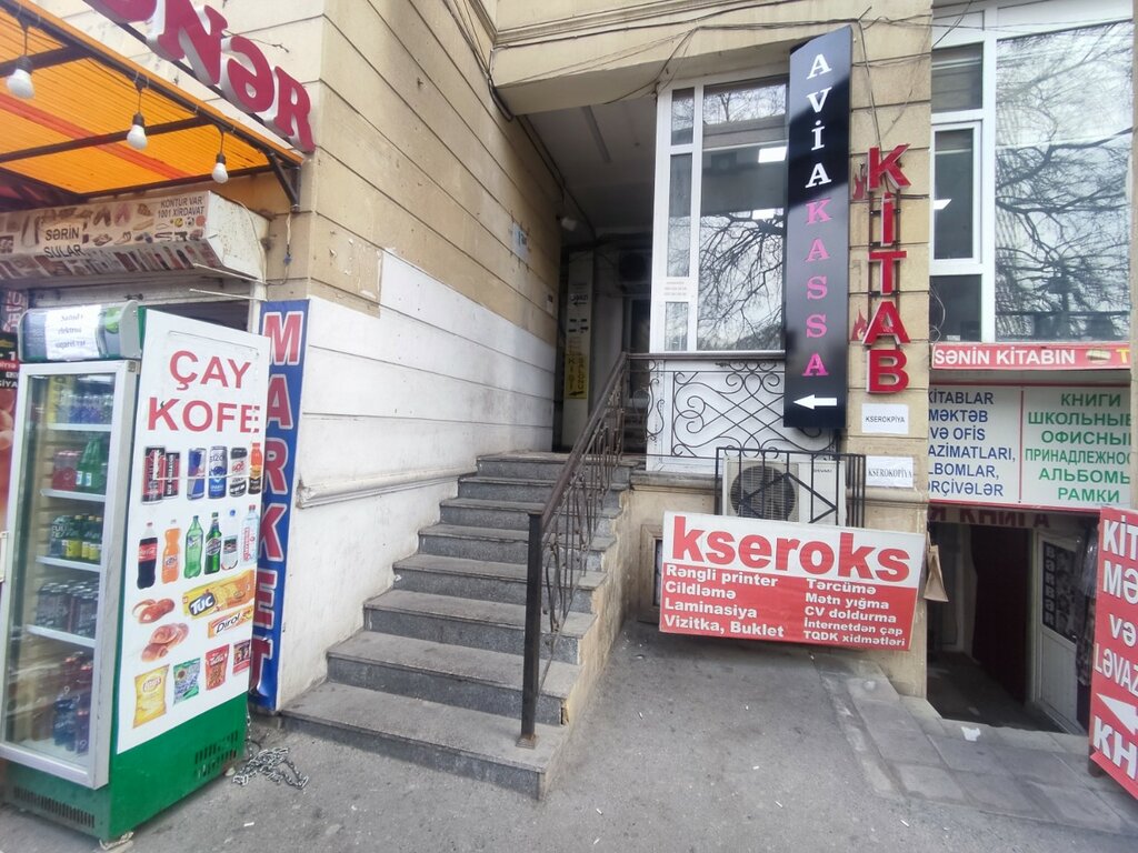 Berberler Bərbər, Bakü, foto