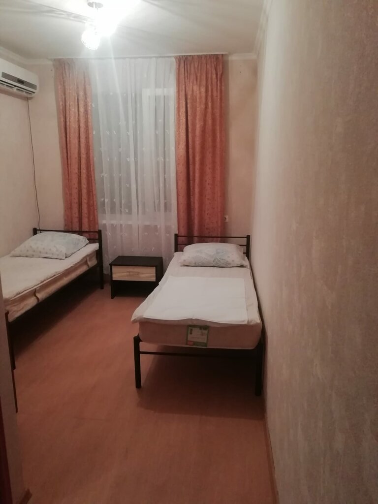 Kısa süreli konaklama У тёти Сильвы, Gagra, foto