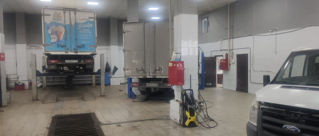 Otomobil servisi Ford Transit Servis, Moskova, foto