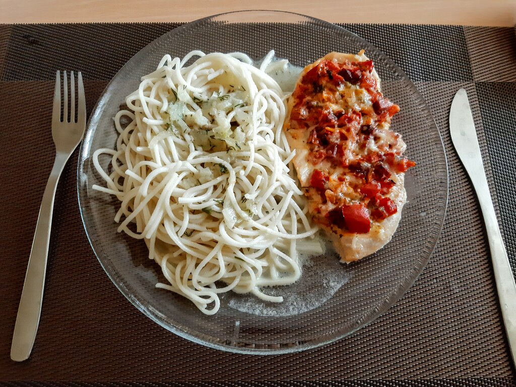 Kantin, yemekhane Syto-Pryano, Tolyatti (Togliatti), foto