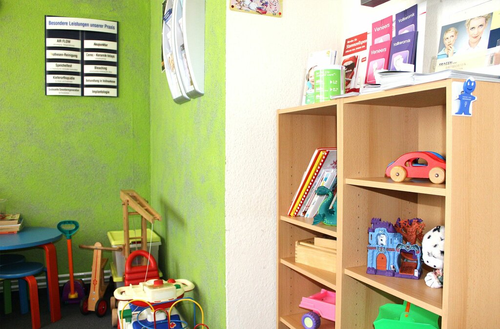 Özel ağız ve diş sağlığı klinikleri ve muayenehaneleri Ute Donath Zahnarztpraxis, Saksonya‑Anhalt, foto