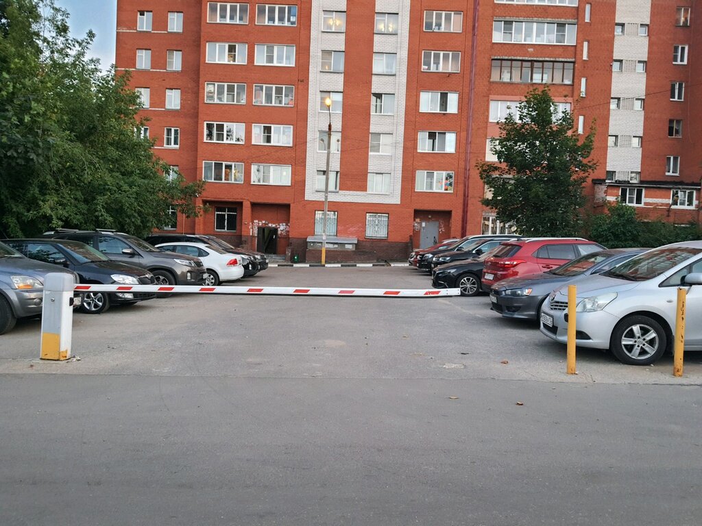 Spor alanı Парковка, Nijni Novgorod, foto