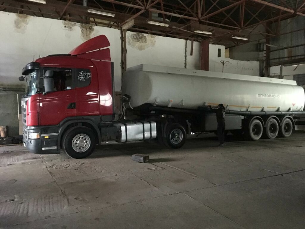 Otomobil servisi Грузовик, Stavropolski krayı, foto