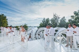 White Park New Riga Bay (Мякининское шоссе No:3, Красногорск), restoran  Moskova ve Moskovskaya oblastından