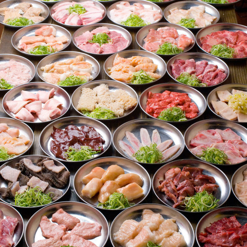Restoran 昭和大衆ホルモン 道頓堀店, Osaka, foto