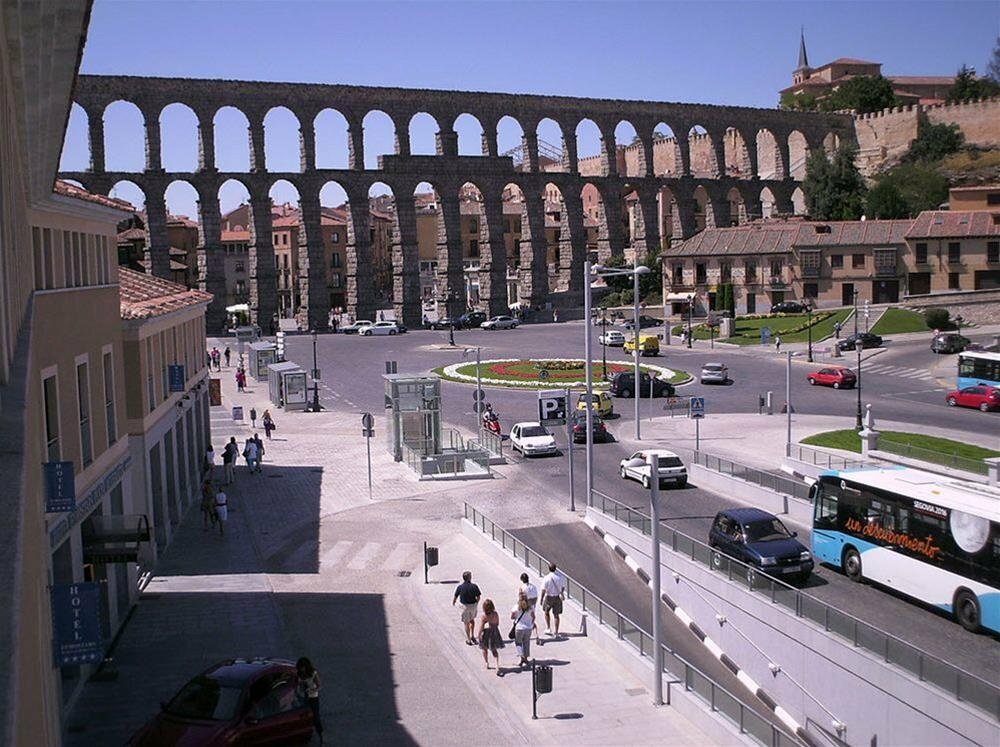 Otel Eurostars Plaza Acueducto, Segovia, foto
