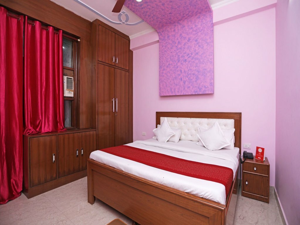 Otel Vinayak Royal Palace by Oyo Rooms, Noida, foto