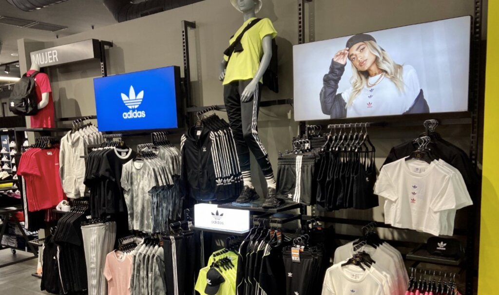 Giyim mağazası Jd Sports, Endülüs, foto