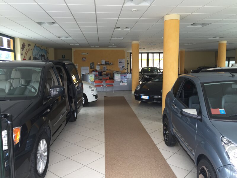 i̇kinci el araç Adriano Automobili di Coero Borga Adriano, Piyemonte, foto