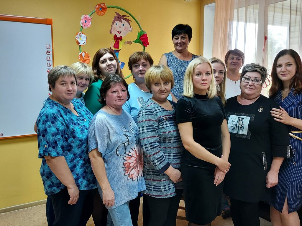 Ortaokul Бородинская средняя общеобразовательная школа, Saint‑Petersburg ve Leningradskaya oblastı, foto