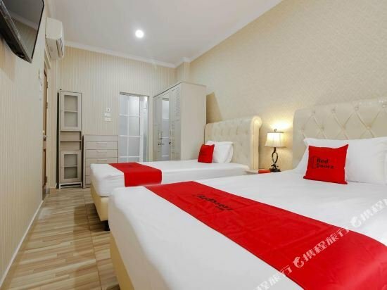 Otel RedDoorz Plus @ Kwitang 2, Cakarta, foto
