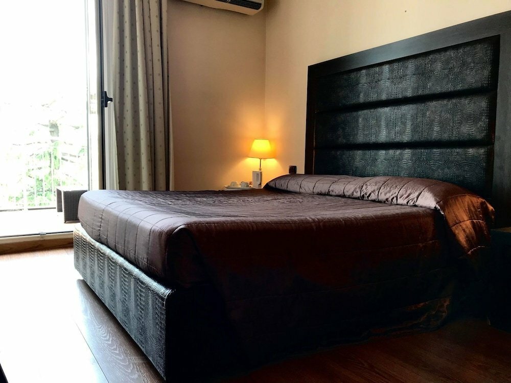 Otel Hotel dei Tigli, Lombardiya, foto