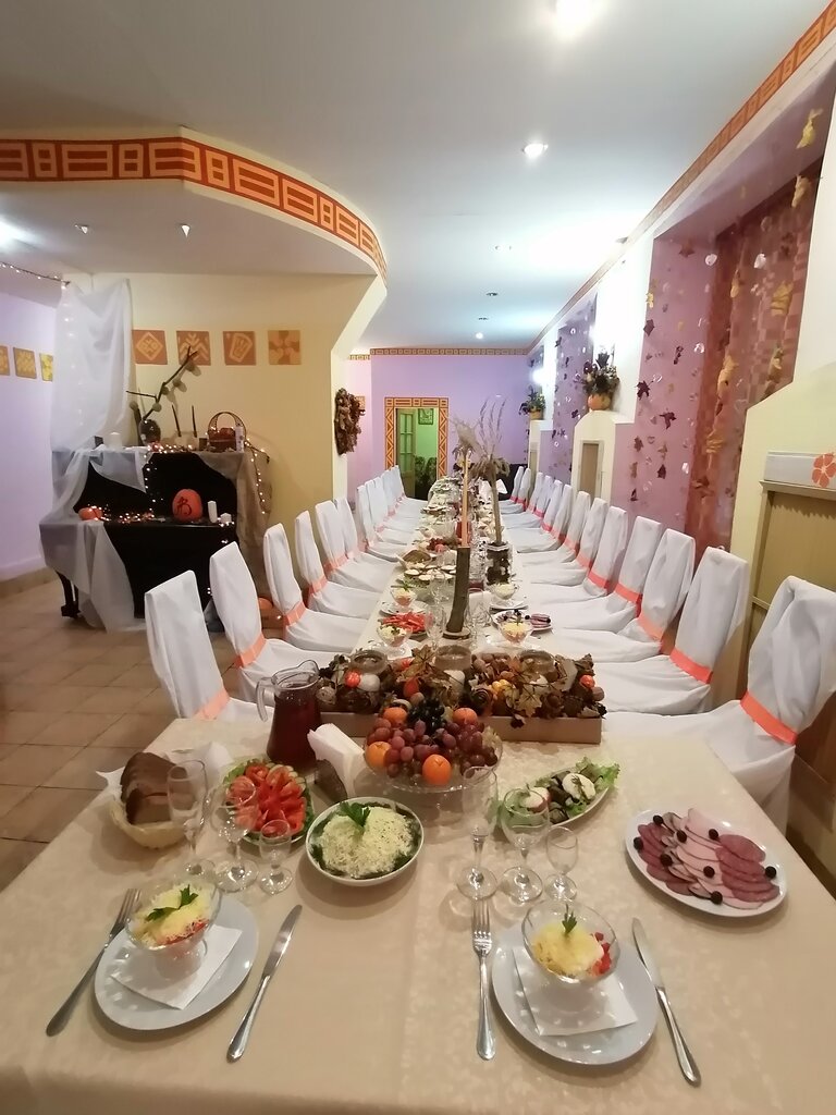 Kantin, yemekhane Столовая, Velikiy Novgorod, foto