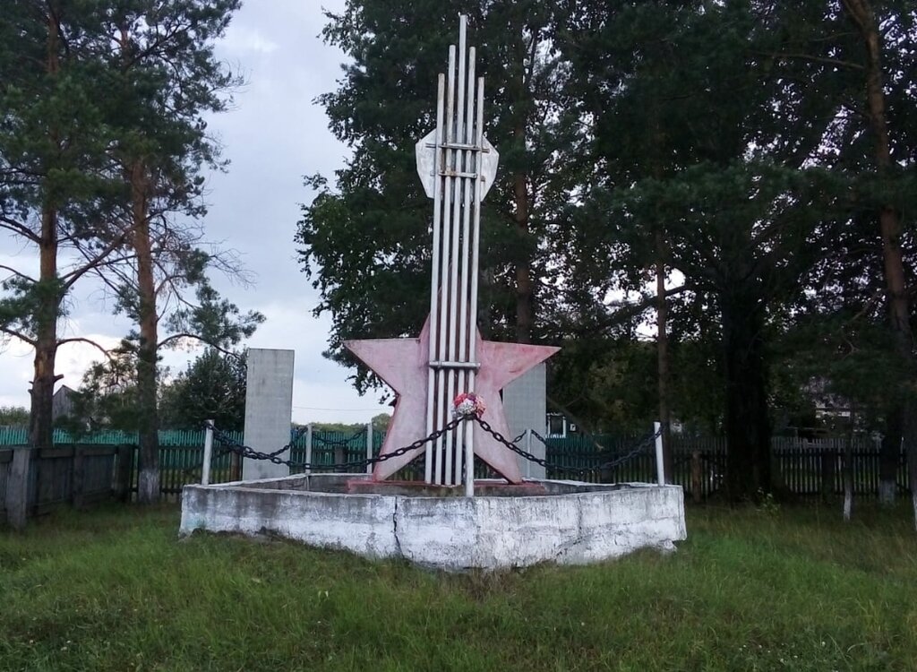 Anıt, heykel Односельчанам, павшим в Великой Отечественной войне, Omskaya oblastı, foto