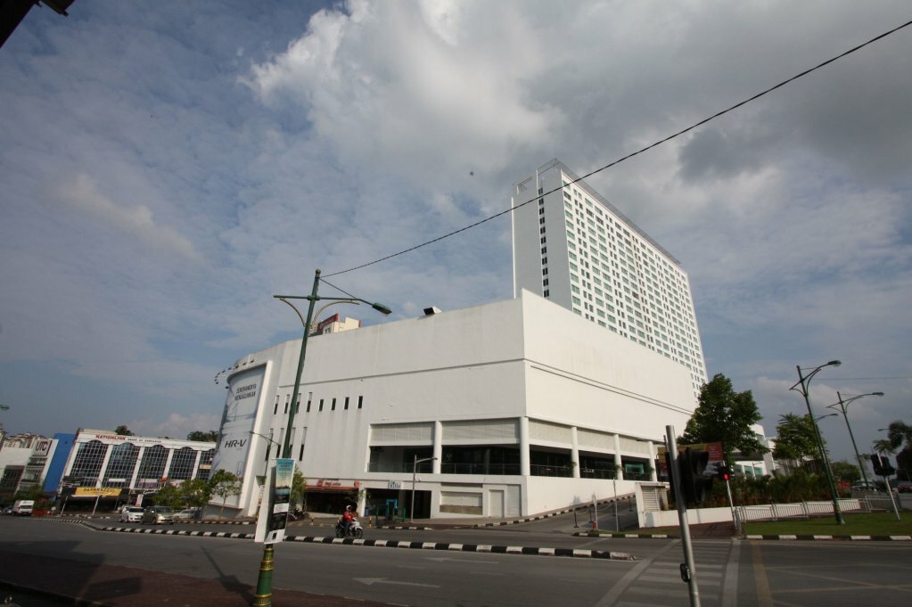 Otel Place2Stay - Opposite Hilton, Kuching, foto