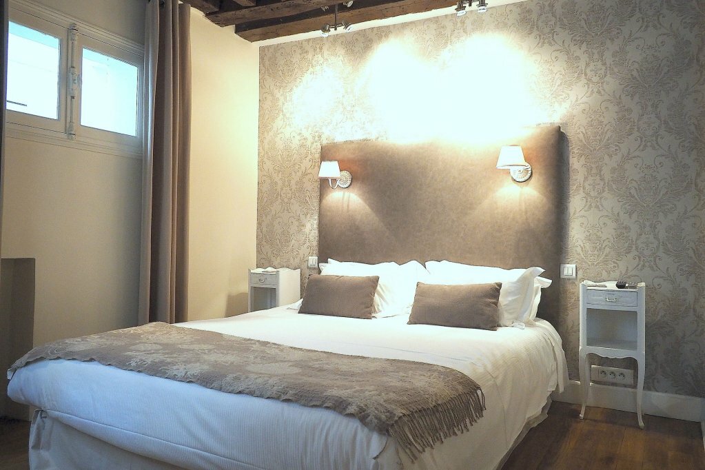 Kısa süreli konaklama Louvre Parisian Chicsuites, Paris, foto