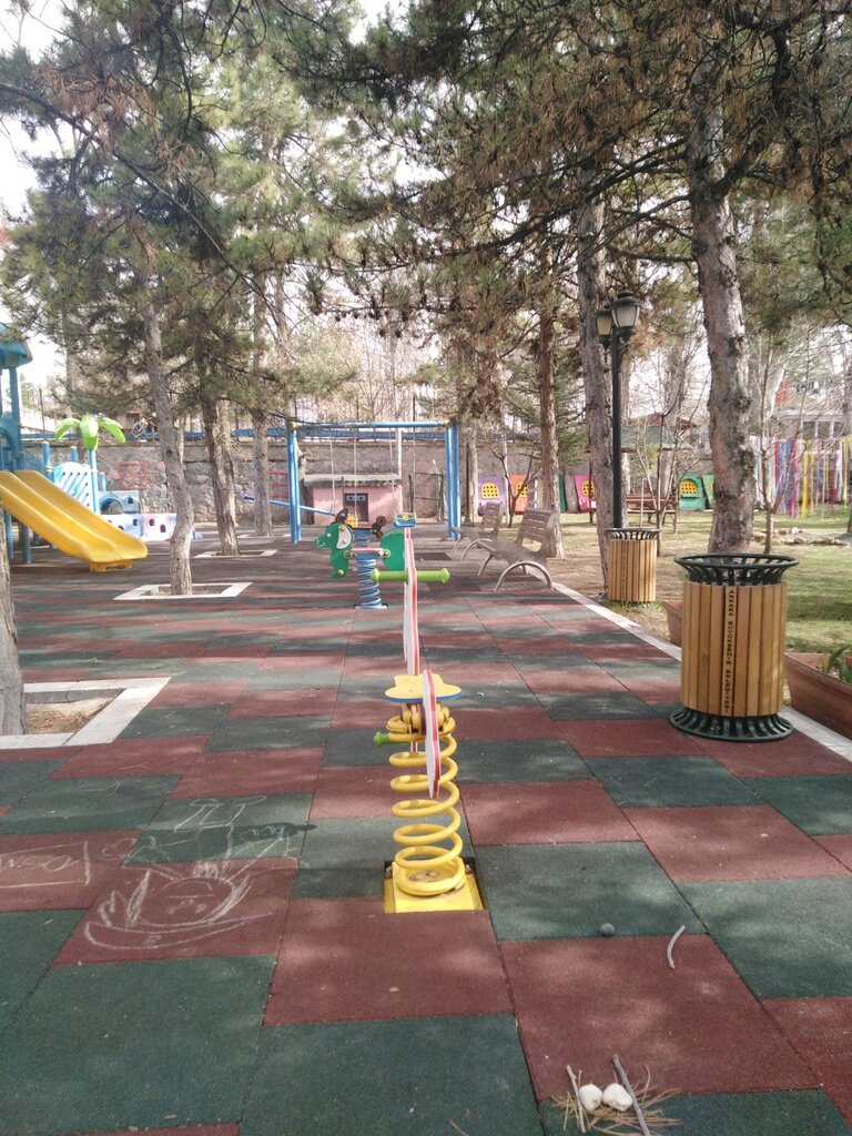 Parklar ve ormanlar Nenehatun Parkı, Ankara, foto