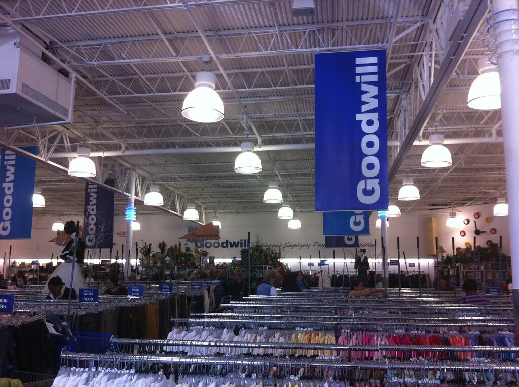 Antikacı dükkanları Goodwill - Deerfield Beach, Deerfield Beach, foto