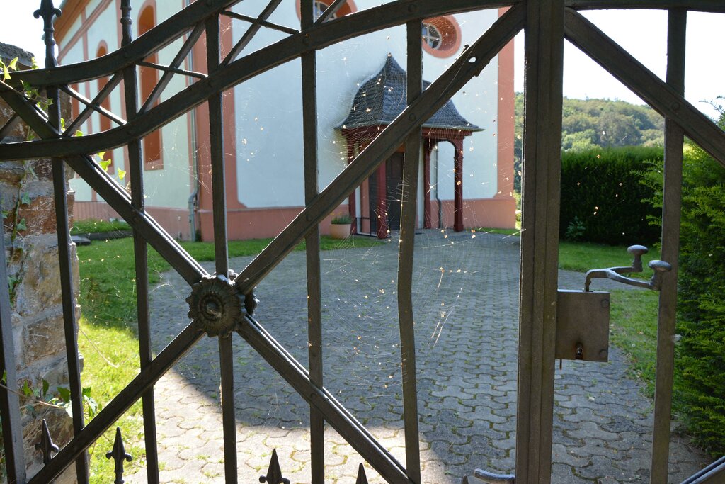 Dini dernekler Evangelische Kirche Niedermeilingen - Evangelische Kirchengemeinde Niedermeilingen, Hesse, foto