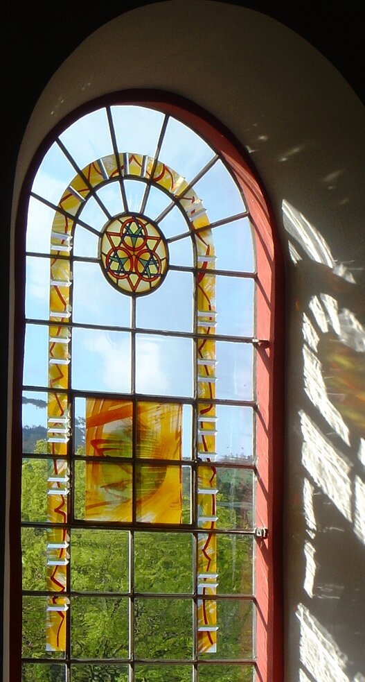 Dini dernekler St. Peter auf dem Berg - Evangelische Kirchengemeinde Bleidenstadt und Born, Taunusstein, foto