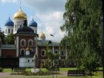 Tserkov Uspeniya Presvyatoy Bogoroditsy V Nikolo-Ugreshskom monastyre (ploshchad Svyatitelya Nikolaya No:1к19), ortodoks kiliseleri  Dzerjinski'den
