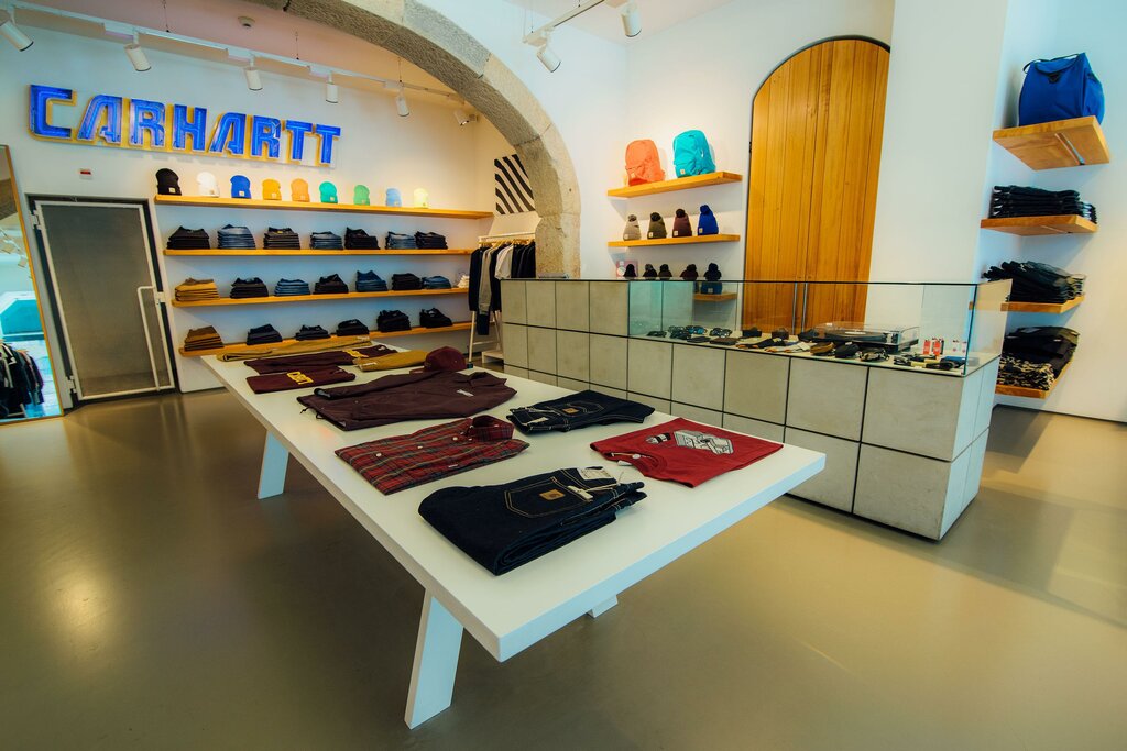 Giyim mağazası Carhartt Wip Store Lisboa, Lizbon, foto