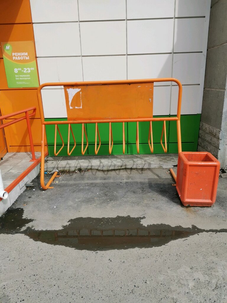 Bisiklet park yerleri Bicycle parking, Yekaterinburg, foto