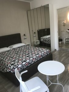 B&b Ville Vesuviane (Piazza Massimo Troisi No:1, Naples, San Giorgio a Cremano), otel  Campania'dan