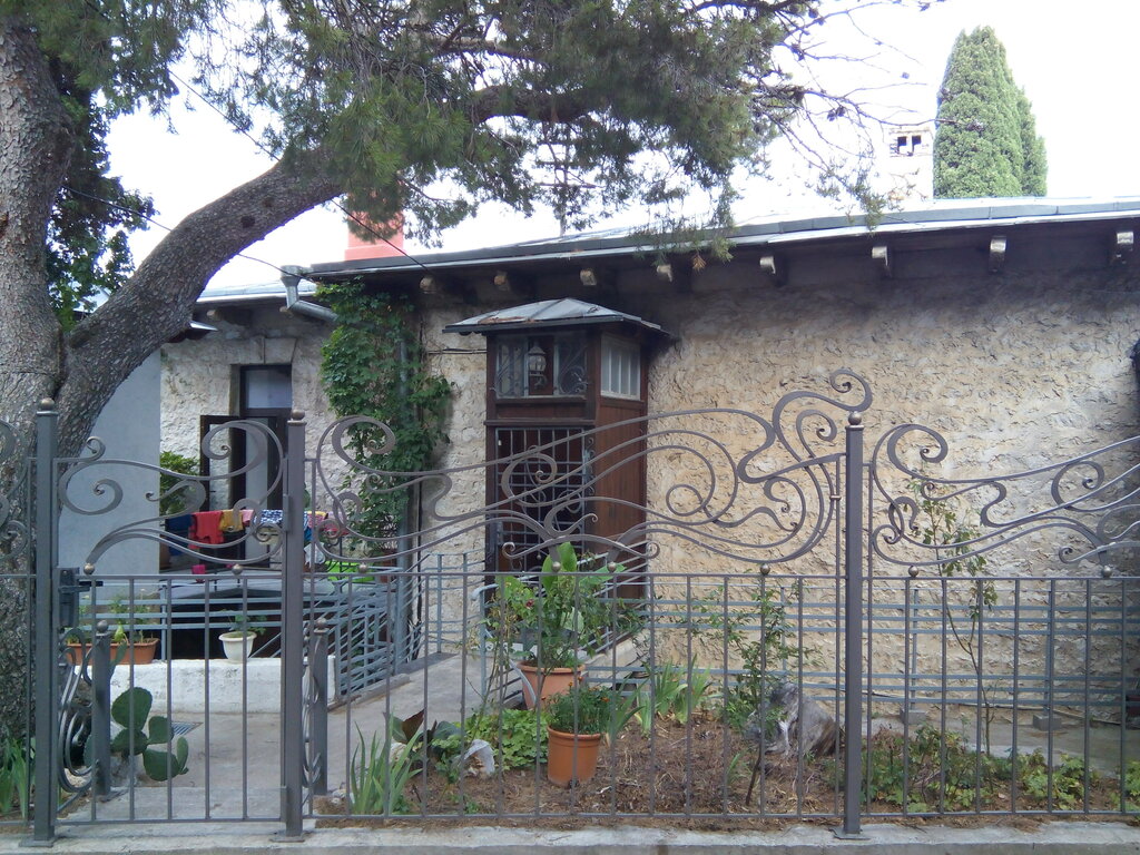 Turistik yerler Дача В.Н. Белокопытова, Kırım Cumhuriyeti, foto