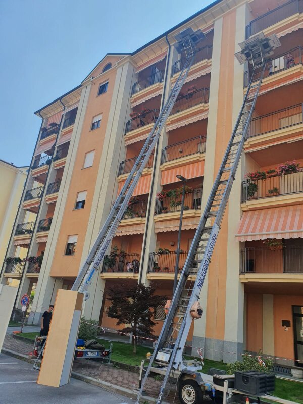 Evden eve nakliye Non Solo Traslochi... Fossano, Piyemonte, foto