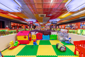 Mirage Cinema (Oktyabrskaya Street No:8, Kolpino), sinemalar  Kolpino'dan