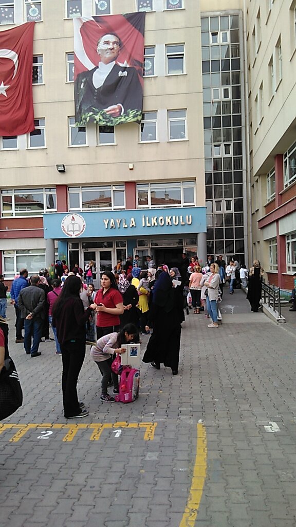 i̇lkokul Yayla İlkokulu, İstanbul, foto
