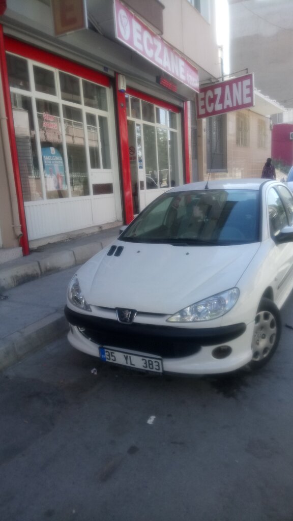 Eczaneler Özakın Eczanesi, İzmir, foto