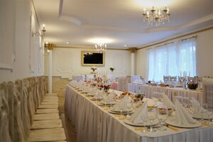 Restoran Старый замок, Babayevo, foto