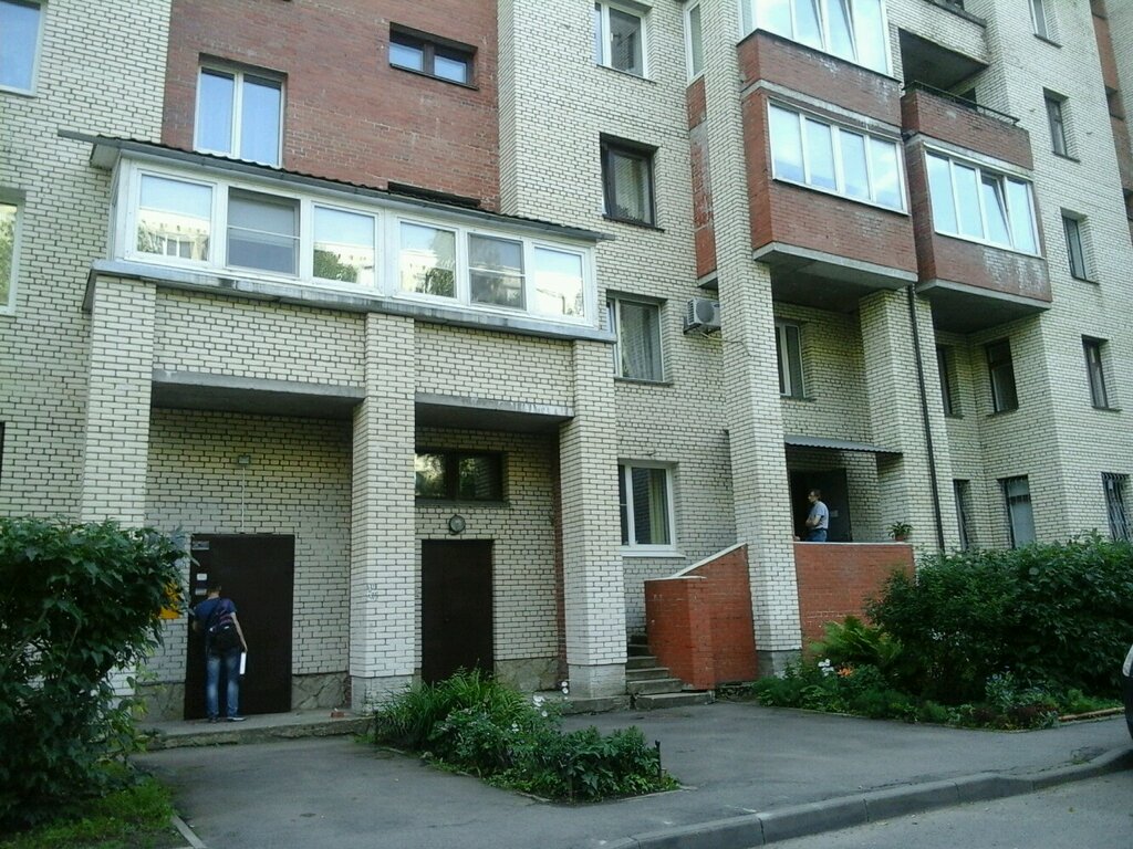 Bina, site yönetimi TSZh Akademicheskoye, Saint‑Petersburg, foto