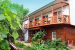 Gostevoy dom Terem u reki (Orekhovaya ulitsa No:16, Arkhipo-Osipovka Village), otel  Krasnodarski krayından