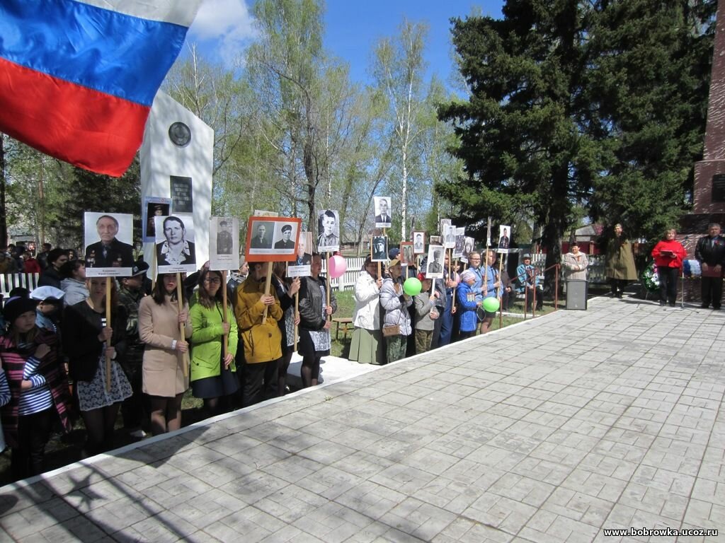 Ortaokul Srednyaya obshcheobrazovatelnaya shkola, s. Bobrovka, Altayski krayı, foto