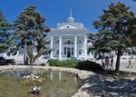 Администрация Ейского городского поселения, управление архитектуры и градостроительства (Kommunarov Street No:4), belediyeler, devlet daireleri  Yeysk'ten