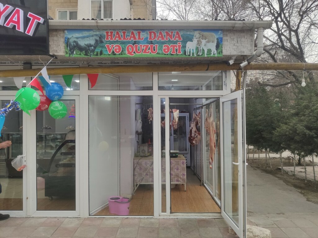Kasap, şarküteri Halal dana, Bakü, foto