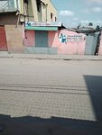 Apocalypse De La Mode (Brazzaville, Commune de Moungali, Rue Itoumbi), giyim pazarı  Brazzaville'den