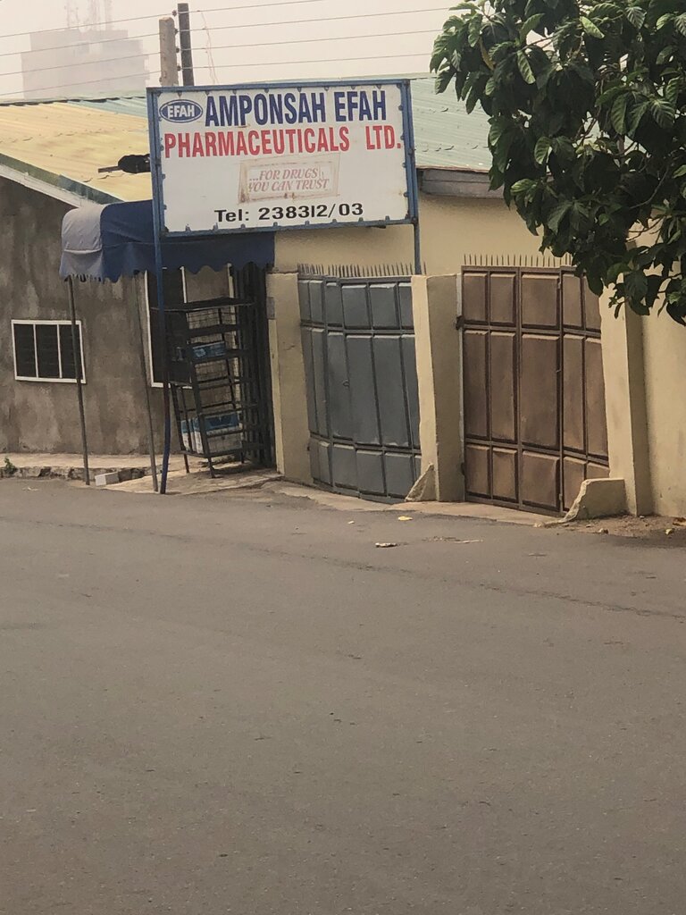 Eczaneler Amposah Efah Pharmaceuticals, Akra, foto