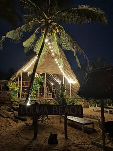 Luuma Beach (Southern, City of Galle, Colombo Main Road), kafe  Galle'den