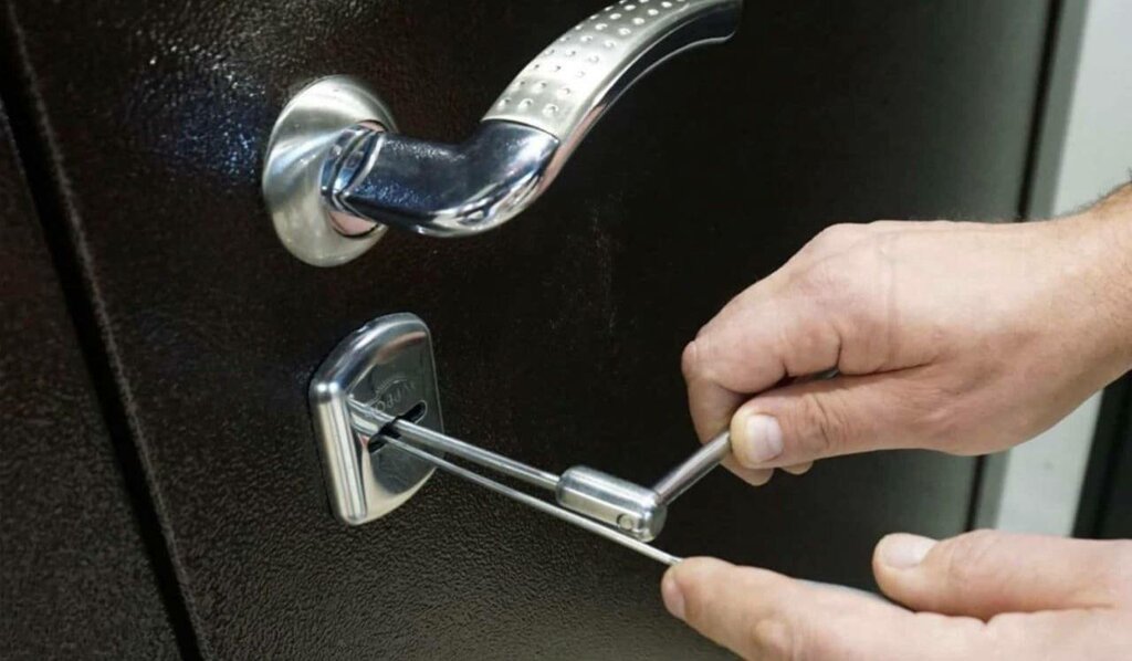 Sıhhi tesisat hizmetleri Dagoba, Saint‑Petersburg, foto