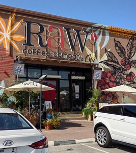 Raw Coffee (6, 4A Street, Al Quoz Industrial 1, Al Quoz Industrial, Hadaeq Mohammed Bin Rashid, Dubai), kafe  Dubai'den