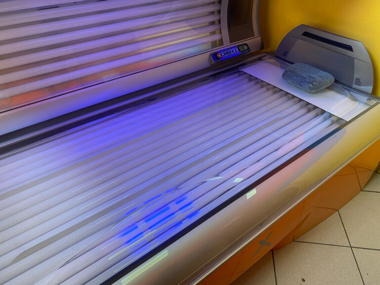 Solaryumlar Zolotoye solntse, Novosibirsk, foto