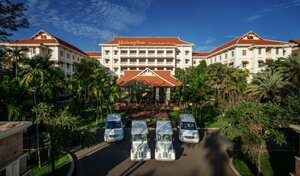 Royal Angkor Resort & SPA (No:11, Krong Siem Reap), otel  Siem Reap'tan