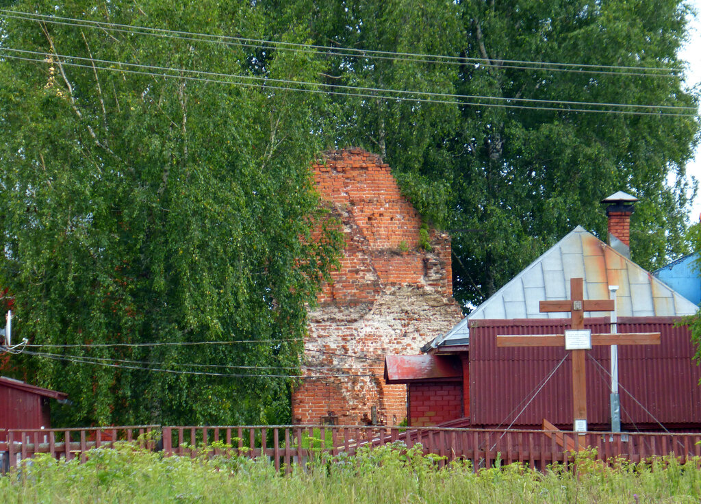 Turistik yerler Остаток стены церкви Иоанна Воина, Moskova ve Moskovskaya oblastı, foto