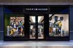 Tommy Hilfiger (Gdynia, Centrum Riviera, Kazimierza Gorskiego 2), giyim mağazası  Pomeranian Voyvodalığı'ndan