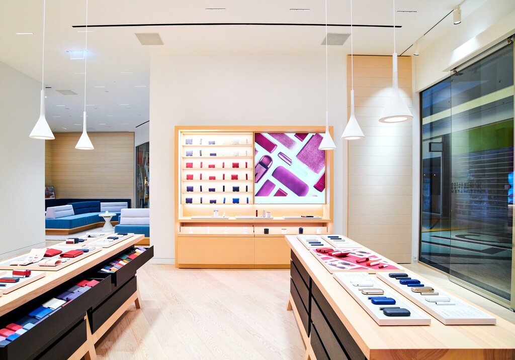 Tütün, sigara mağazaları Iqos Store, Berlin, foto